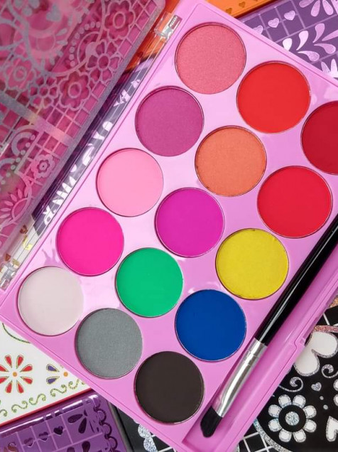 Paleta de sombras Body Art. Ultramo - cosmetic_shopmx - LolaPay