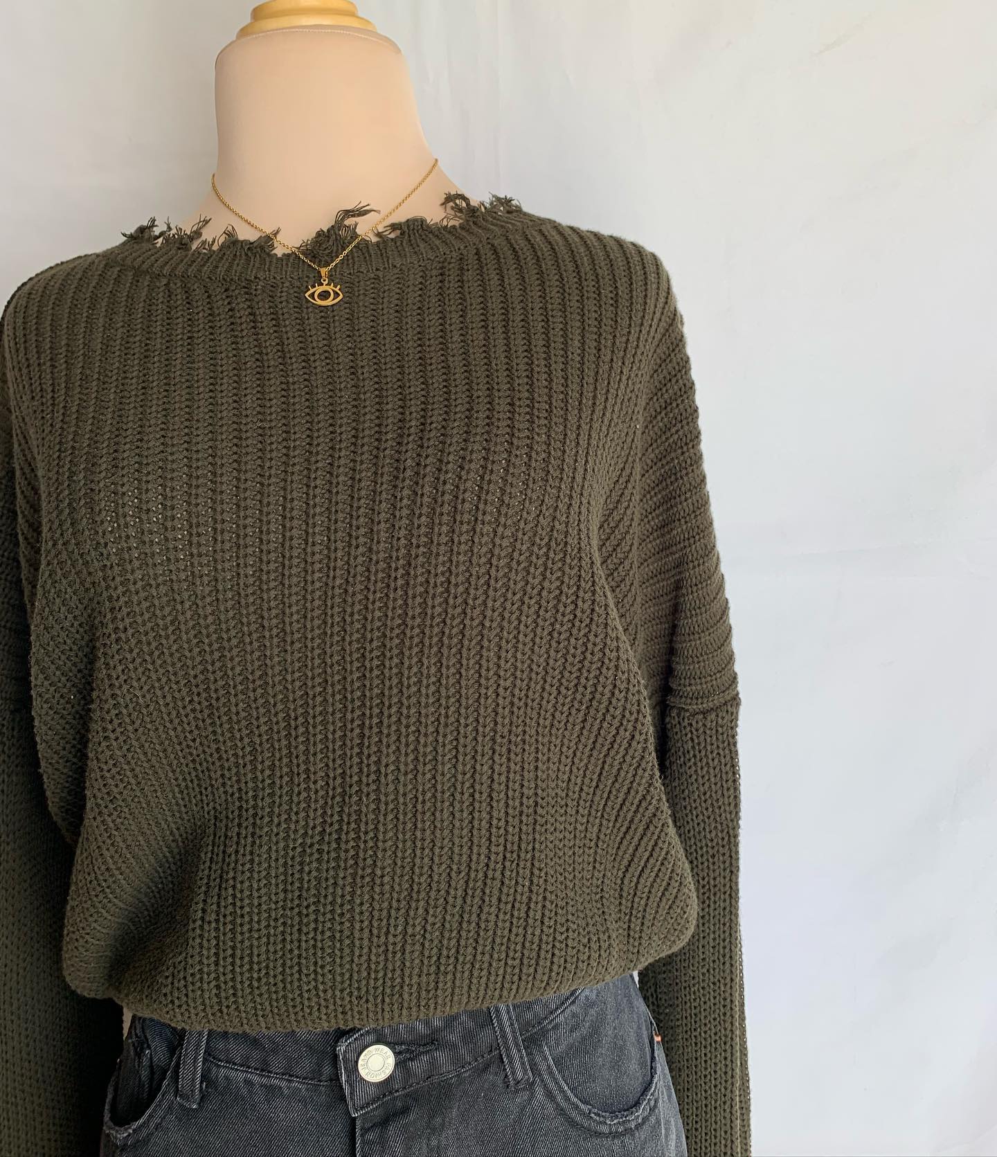 🌿 Suéter con rotos - saudade_mx - LolaPay