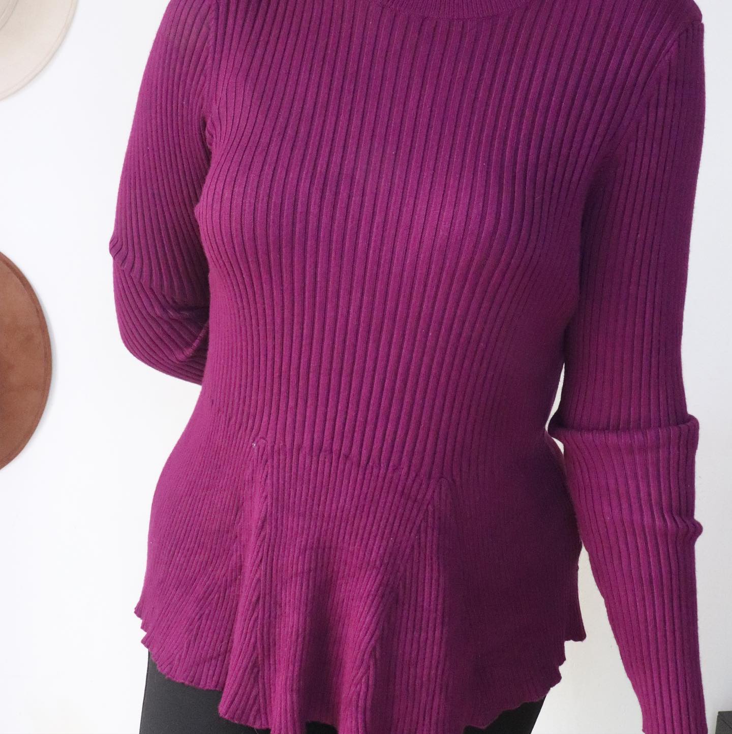 Suéter Morado - atheneasecondhand - LolaPay