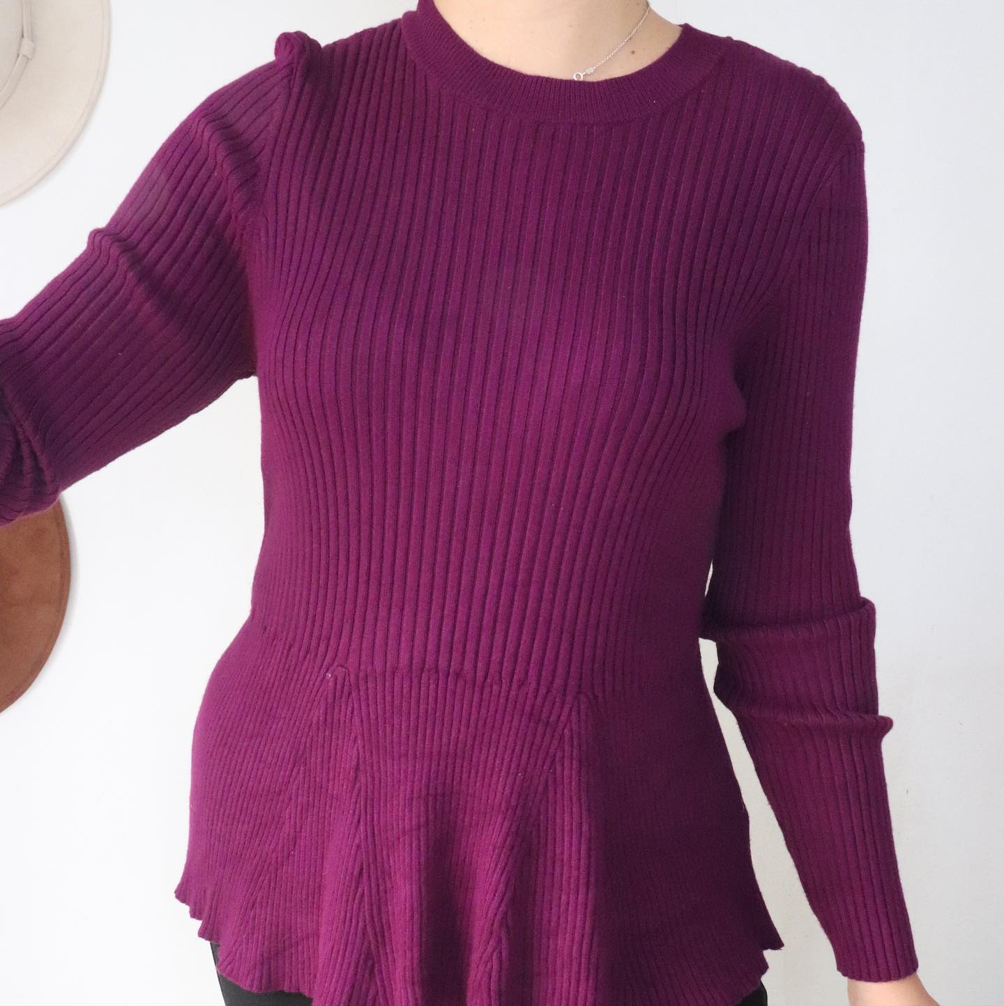 Suéter Morado - atheneasecondhand - LolaPay